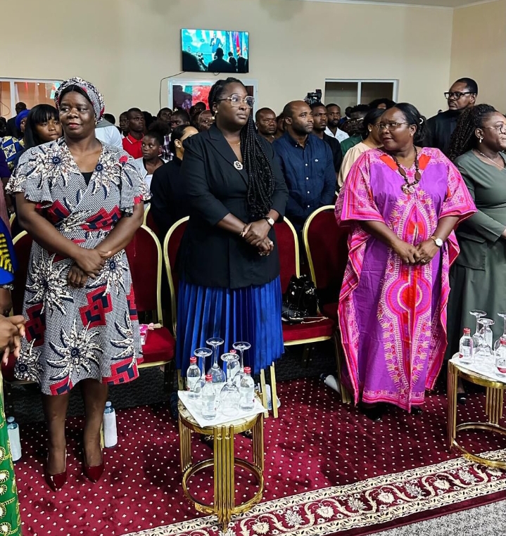 ADMINISTRADORA DA INGOMBOTA, MILCA CAQUESSE, HOMENAGEADA PELA IGREJA DE ...